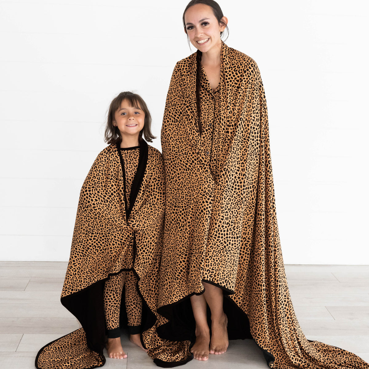 Classic Leopard Oversized Cloud Blanket® - Little Sleepies