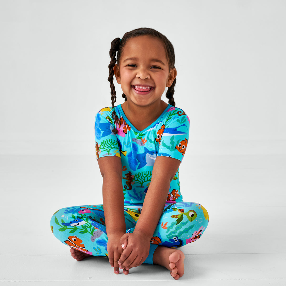 Disney Nemo's Reef Two-Piece Short Sleeve Pajama Set – Little Sleepies